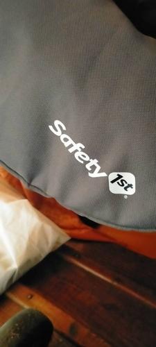 Poussette safety trio online