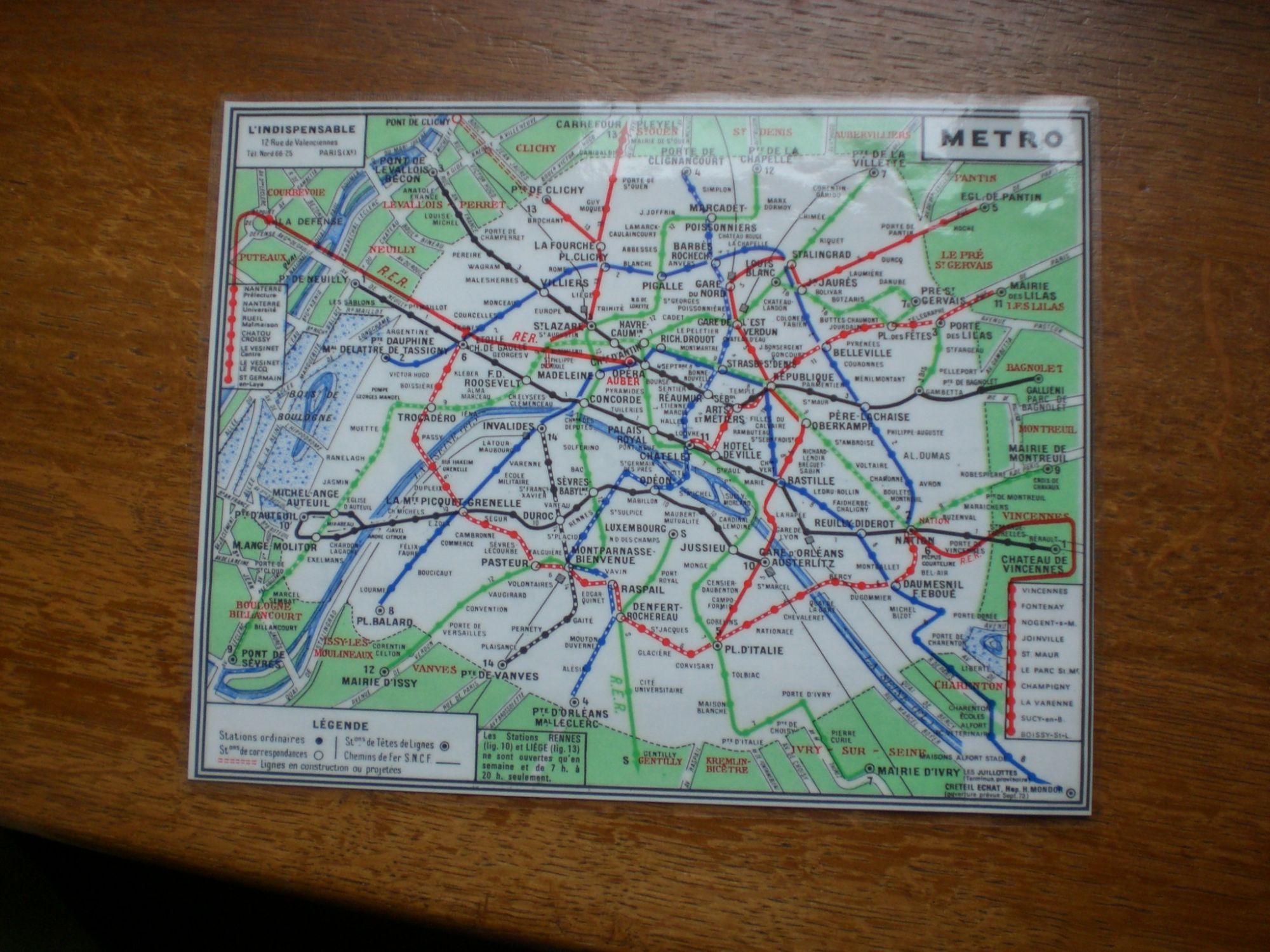 Plan Metro Paris d’occasion | Plus que 3 à -70%