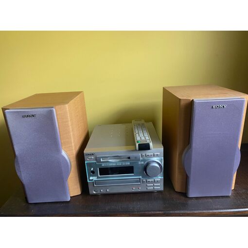Mini-Chaine Sony avec radio AM/FM, lecteur CD et mini CD et 2 enceintes ...