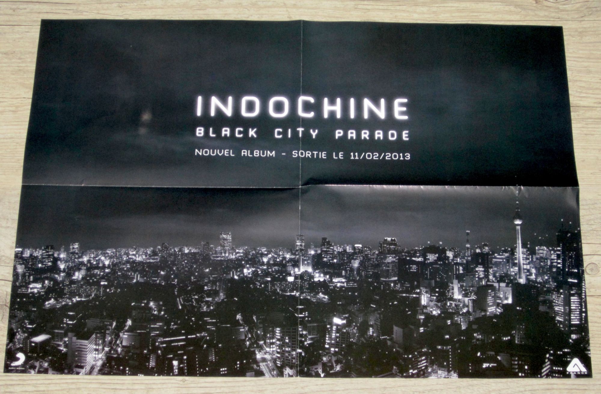 Poster Indochine d’occasion | Plus que 2 à -75%