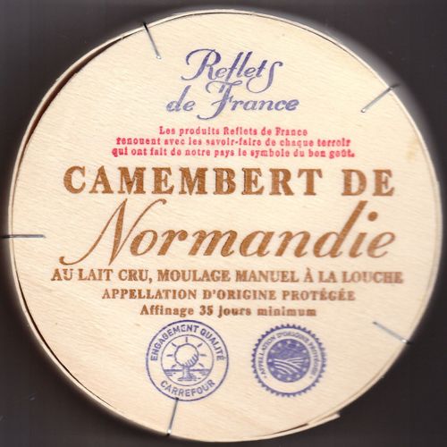 Boîte de Camembert entière vide CAMEMBERT DE NORMANDIE marque "REFLETS ...