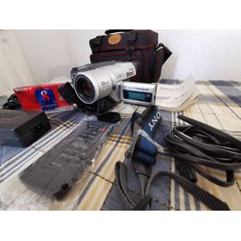 Sony Handycam DCR-TRV320E - Caméscope - 800 KP - 25x zoom optique ...