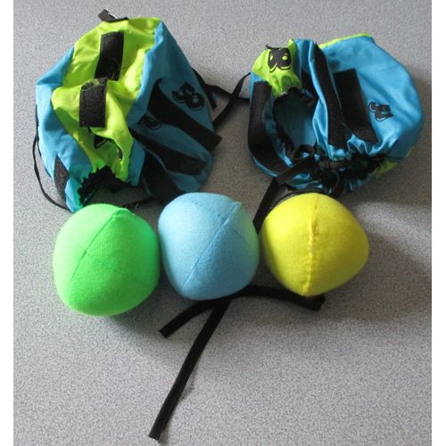 Dumpap! Pinhead! Jeu de balles avec 2 bonnets à bandes velcro et trois ...