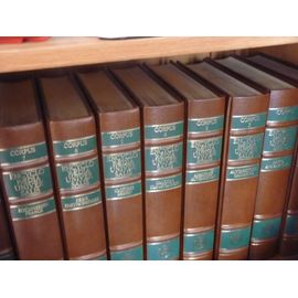 Encyclopedie Universalis 24 Volumes