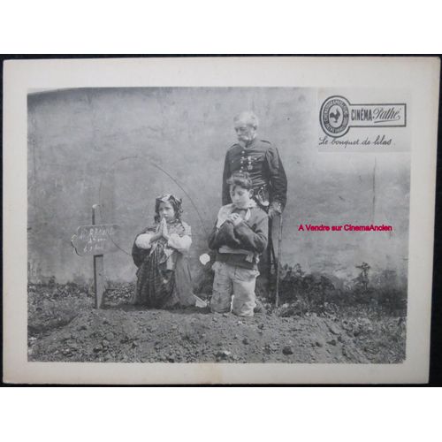 Le Bouquet De Lilas - Film Muet Primitif 1909 - 1 Photo De Cinéma ...