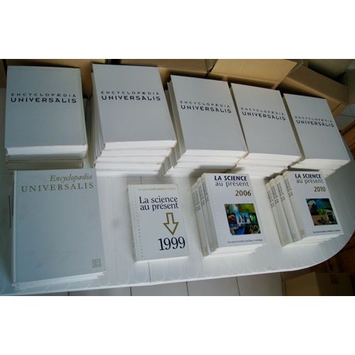 Lot Encyclopédie Universalis 1995 (23 tomes + index) + Universalia 1996/1997/1998/1999 + Les ...