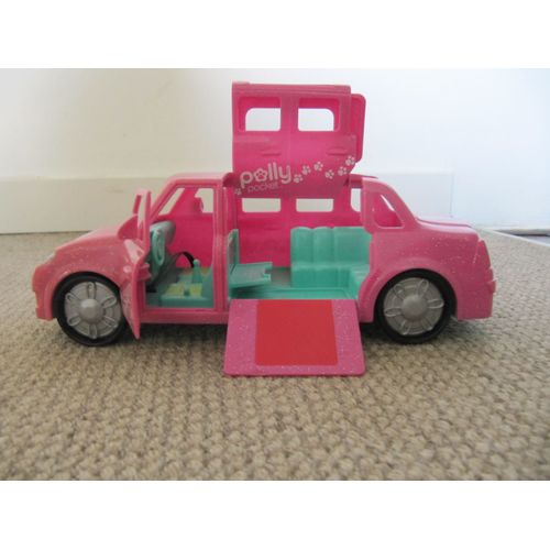 Polly Pocket: Limousine rose+ 2 polly pocket+ 2 chien+ vetements+ ...