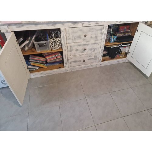 Vend buffet en chêne avec une grande capacité de rangement. | Rakuten